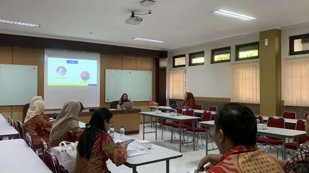 PRODI FARMASI UNIVERSITAS ESA UNGGUL KUNJUNGI PSPA UII - Jurusan Farmasi