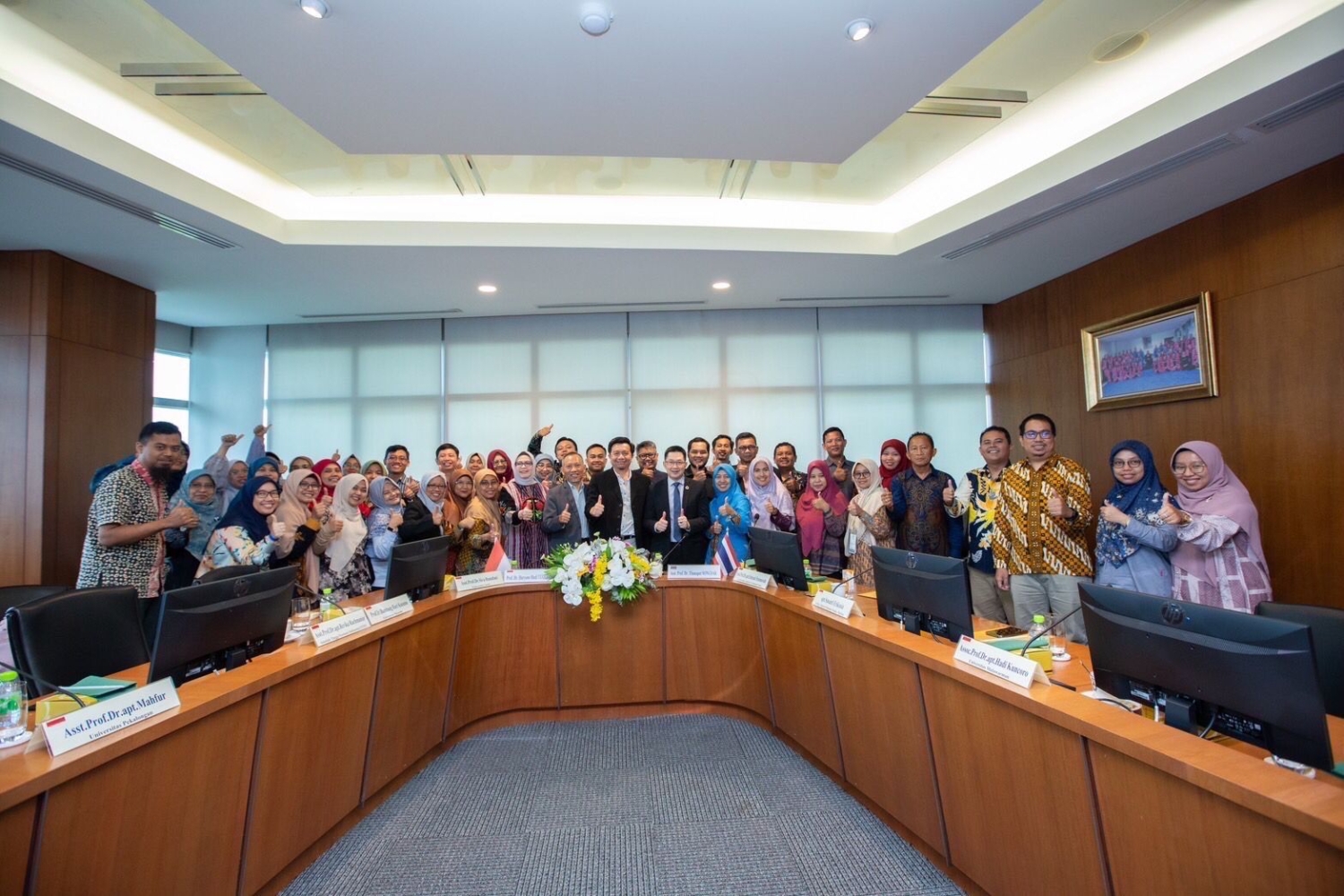 Farmasi UII Jalin Kerja Sama dengan Mahidol University dan Rangsit ...